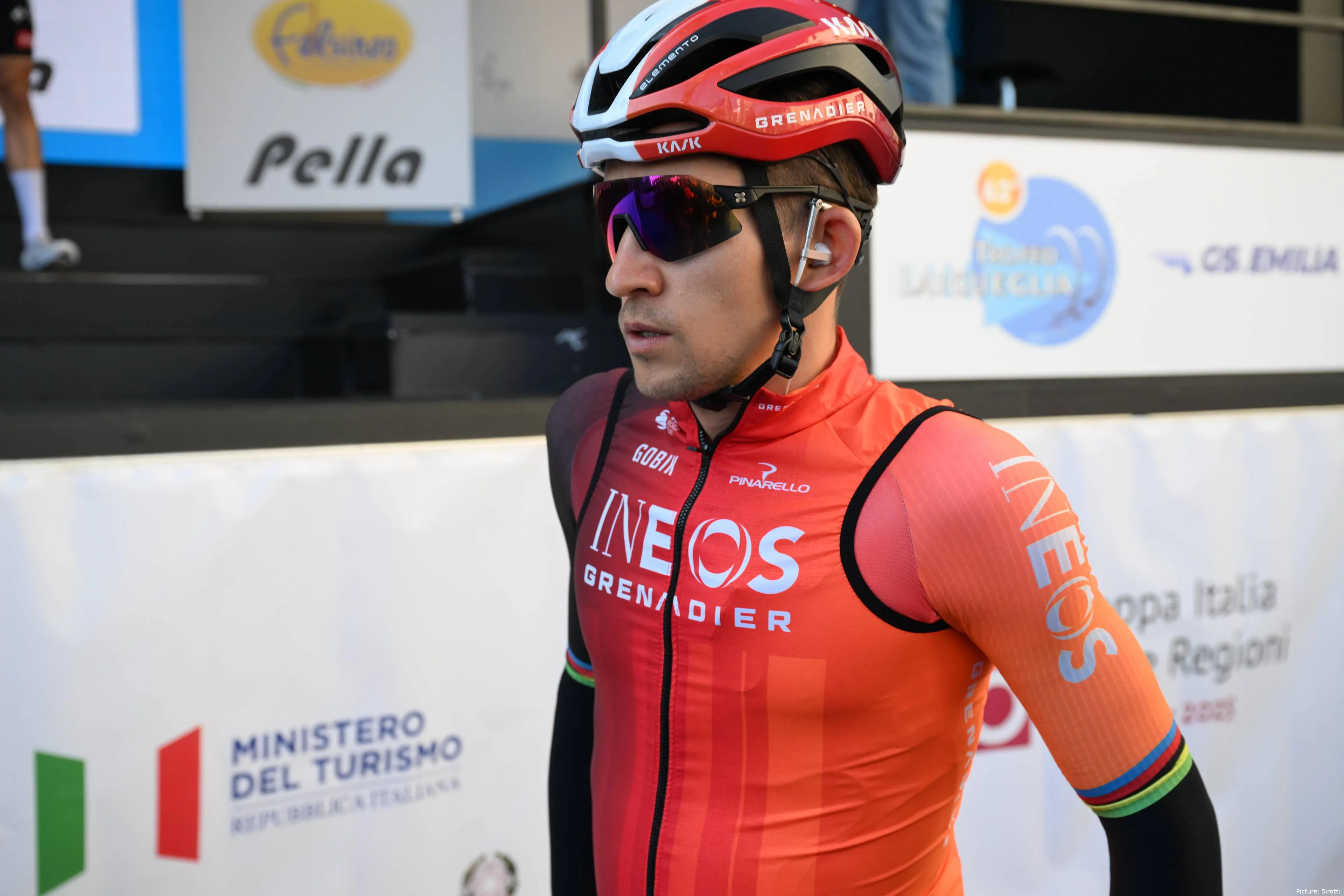 "Exactly the same corner and type of crash as Tadej Pogacar" - Michal Kwiatkowski hopes of ...